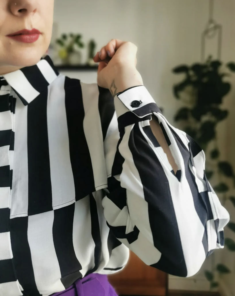 This shirt gives you wings: I AM Barbara